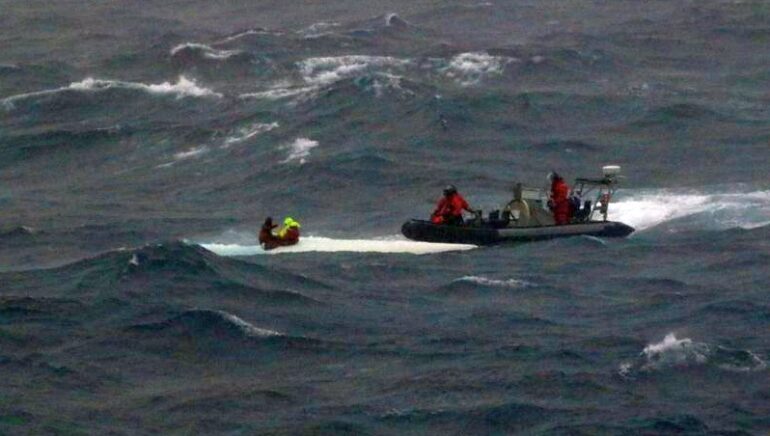 First Farr X2 has lost keel and capsized offshore – Sailweb