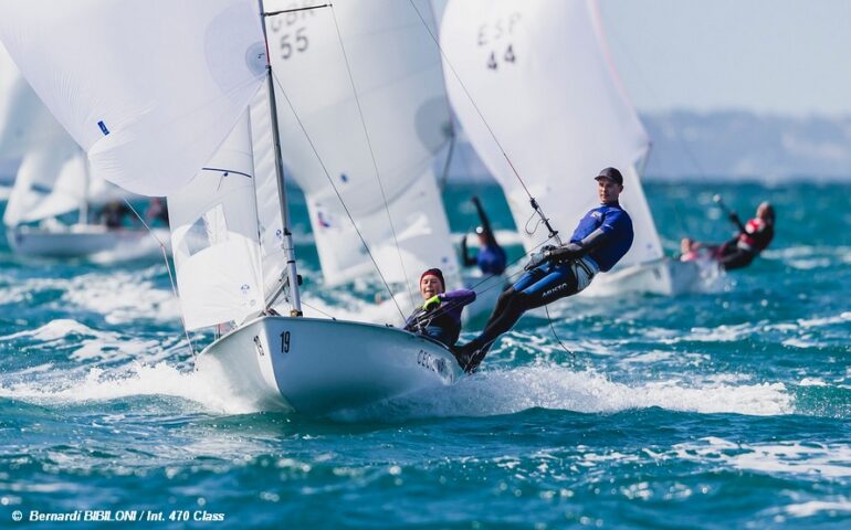 470 Europeans – Heathcote and Grube face Olympic rivals in Cannes – Sailweb