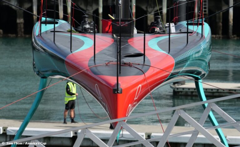 Emirates Team New Zealand surprise rollout/launch of their new AC75 ...