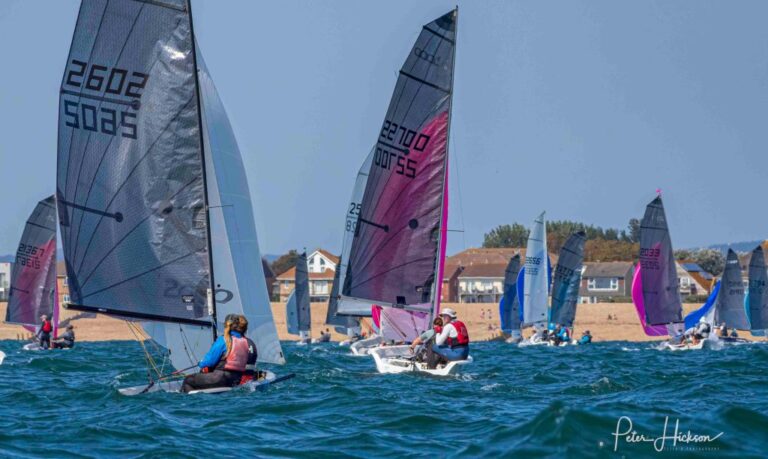 Astral Azure 2000 Class Nationals at Hayling Island – Day 2 – Sailweb