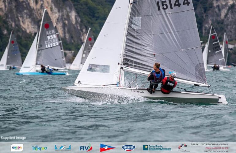 2025 Fireball World Championship – Edwards and Townend flying start ...